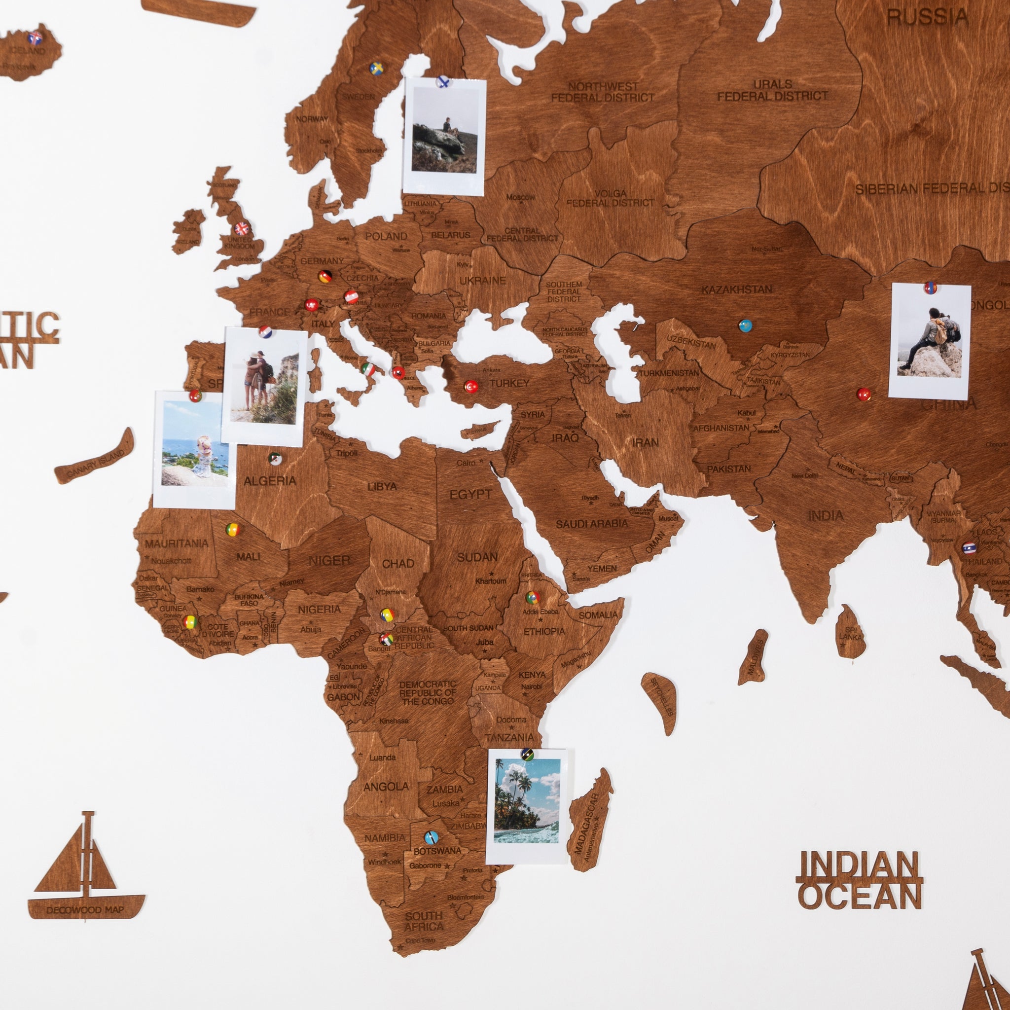 3D Wooden World Map "Mahogany" – Decowood Map