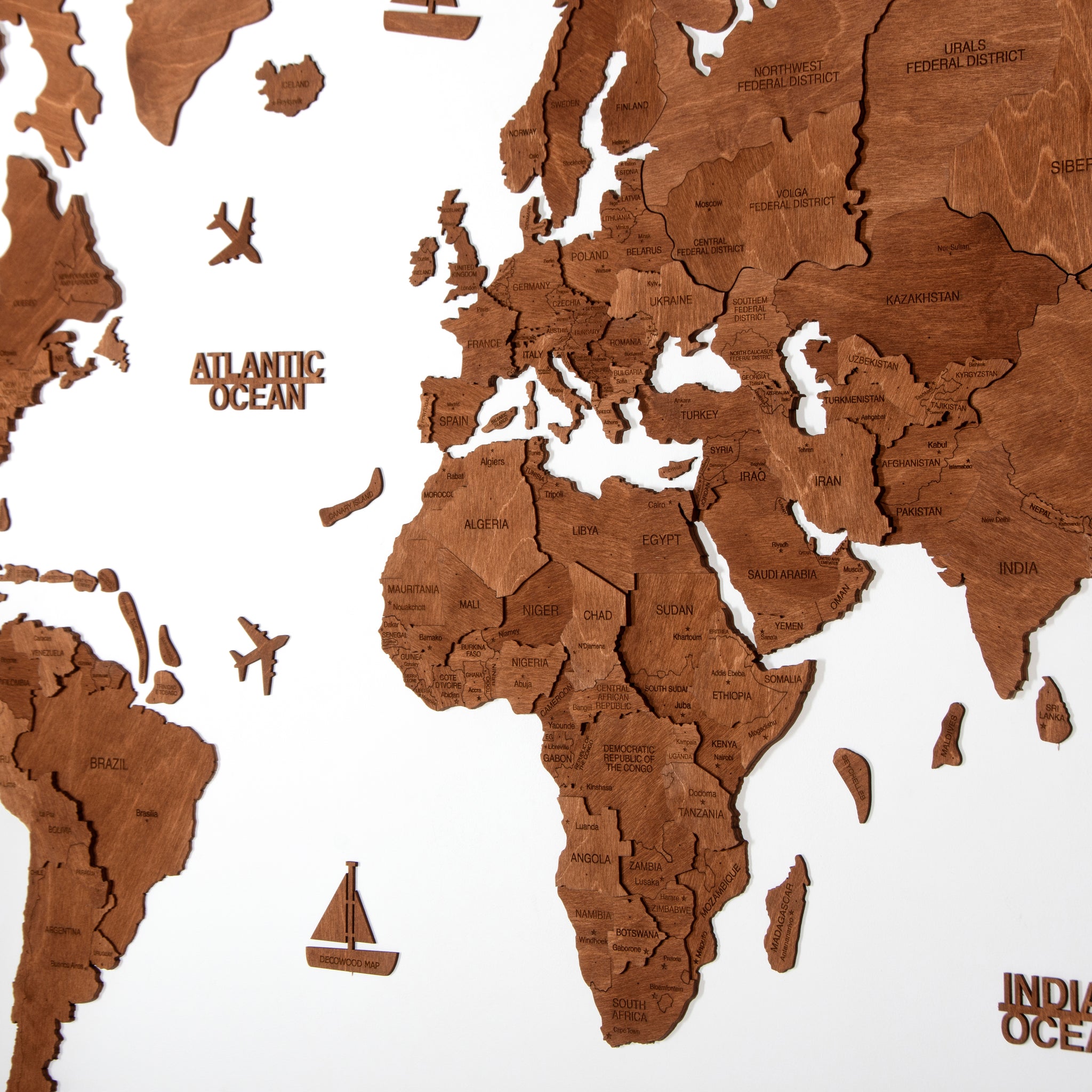 3D Wooden World Map "Mahogany" – Decowood Map